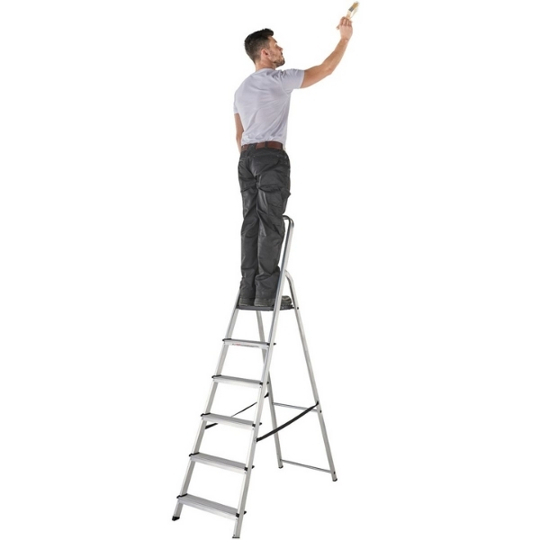 C L Jones. YOUNGMAN ATLAS LIGHT STEP LADDER 6 TREAD