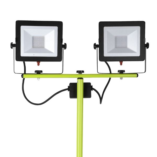 C L Jones. LUCECO ECO SLIMLINE TRIPOD TWIN HEAD WORK LIGHT 2 X 4000 ...