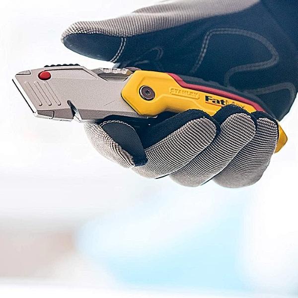 C L Jones. STANLEY FATMAX FOLDING RETRACTABLE KNIFE